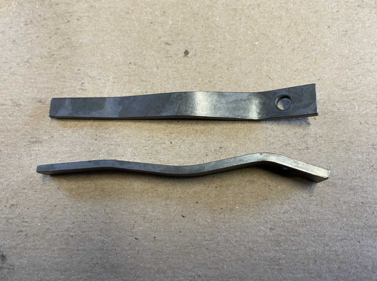 Stevens Favorite Mainspring 1894 Late, Flat End w/Hole – CPA